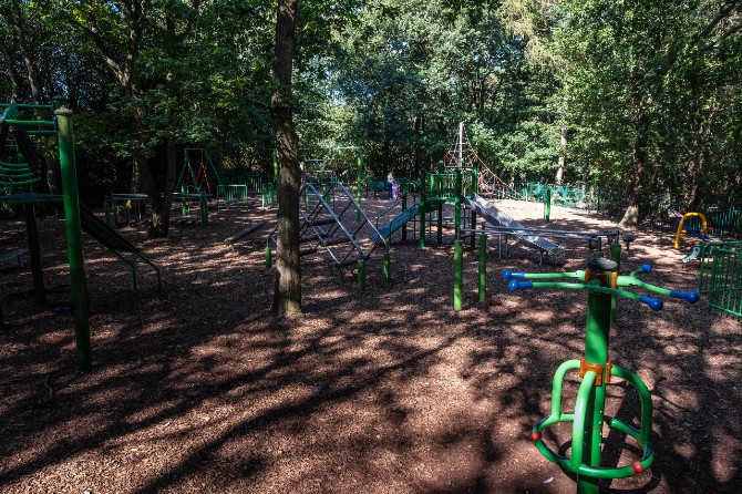 Hartshill Hayes Country Park – Country parks and greenways